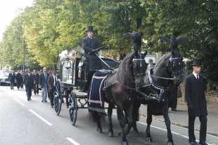 A TRIBUTE TO WAG BENNETT WHO RAN PROBABLY THE MOST FAMOUS GYM IN ENGAND ...